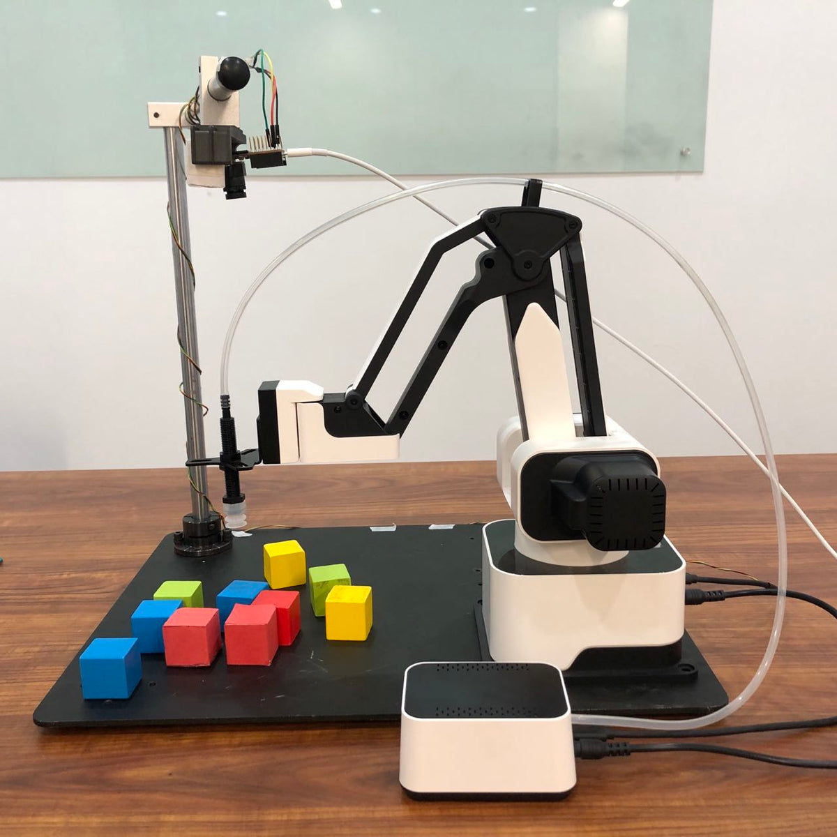 DexArm Demo 1 - Color Recognizing and Sorting with OpenMV 4 – Rotrics